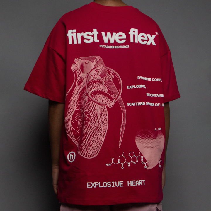 OVERSIZED TEES. – first we flex